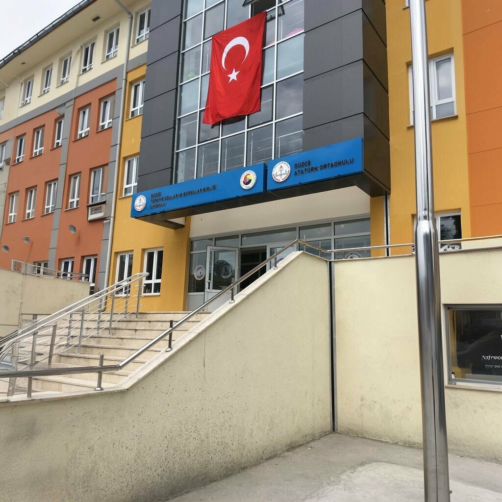 Ortaokul Atatürk İöo, Düzce, foto