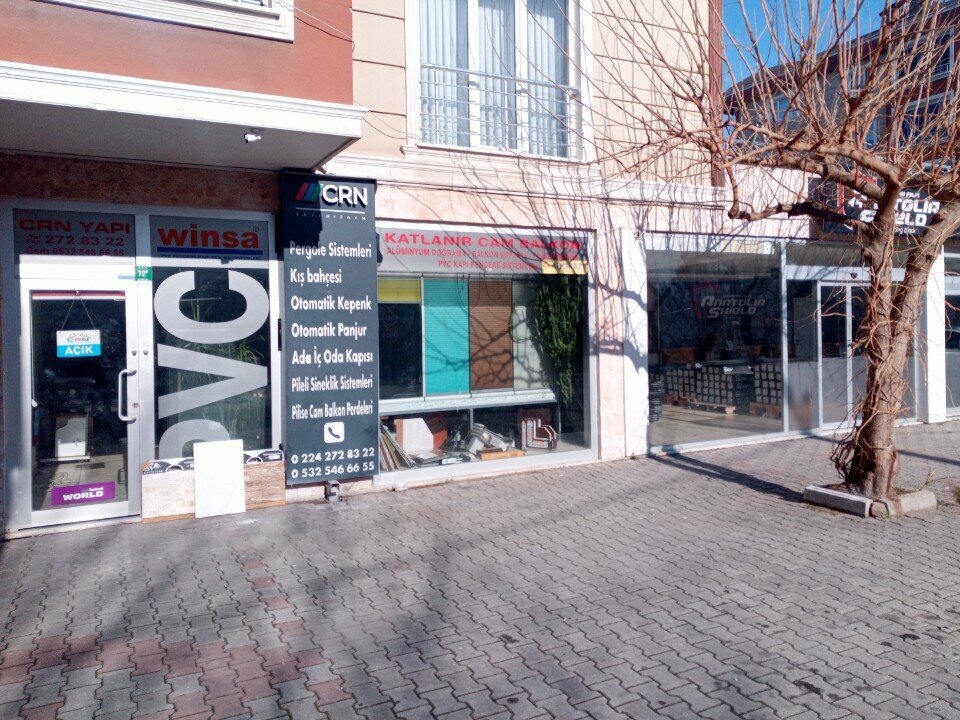Cam ve cam ürün üreticisi Crn Yapı, Bursa, foto