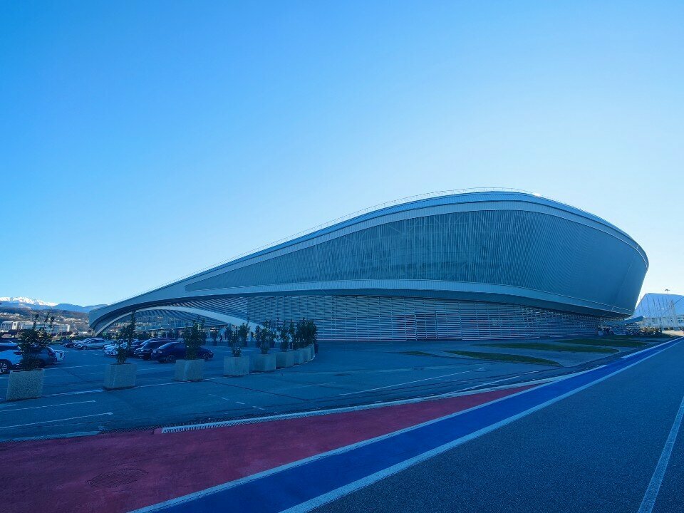 Tenis kulüpleri ve kortları Tennis player and coach Sergei Krotiouk, Krasnodarski krayı, foto