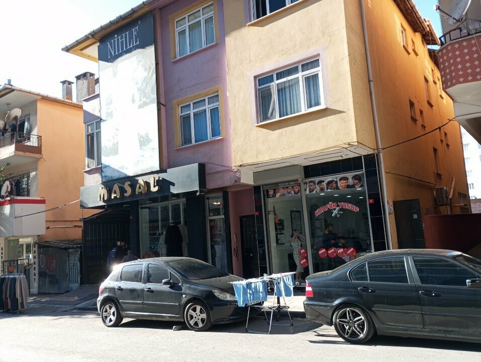 Berberler Kuaför Yusuf, İstanbul, foto