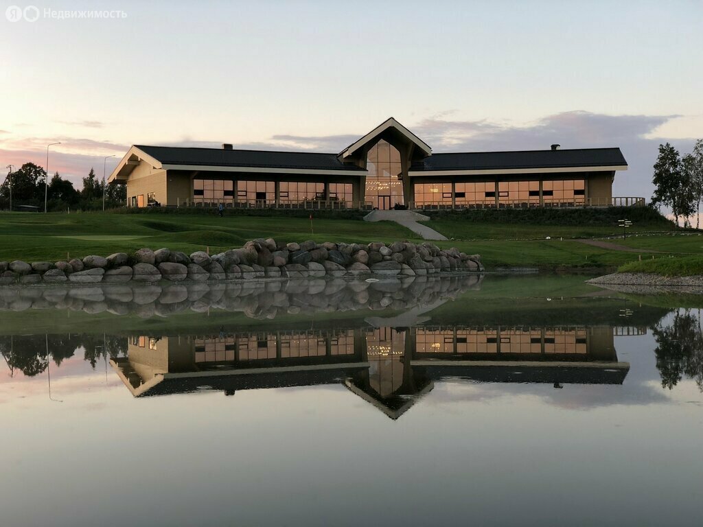 Yazlık yerleşim Земляничные поляны, Saint‑Petersburg ve Leningradskaya oblastı, foto