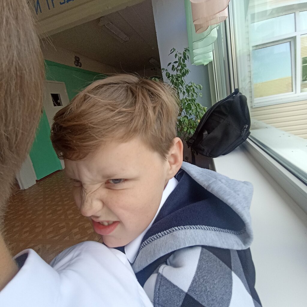 Ortaokul Mbou Srednyaya obshcheobrazovatelnaya shkola pgt Sindor, Komi, foto