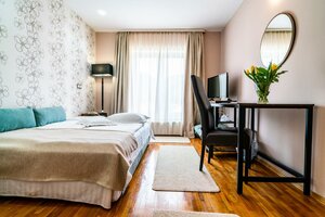 Hotel Eden (Suceava, Câmpulung Moldovenesc), otel  Campulung Moldovenesc'ten