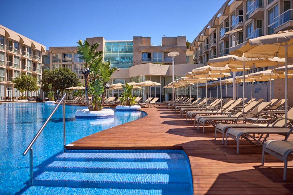 Otel Zafiro Alzinar Mar Adults-Only, Balear Adaları, foto