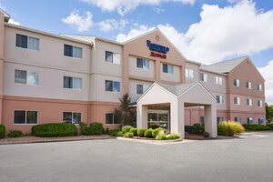 Fairfield Inn & Suites Norman (Oklahoma, McClain County, Norman), otel  Norman'dan