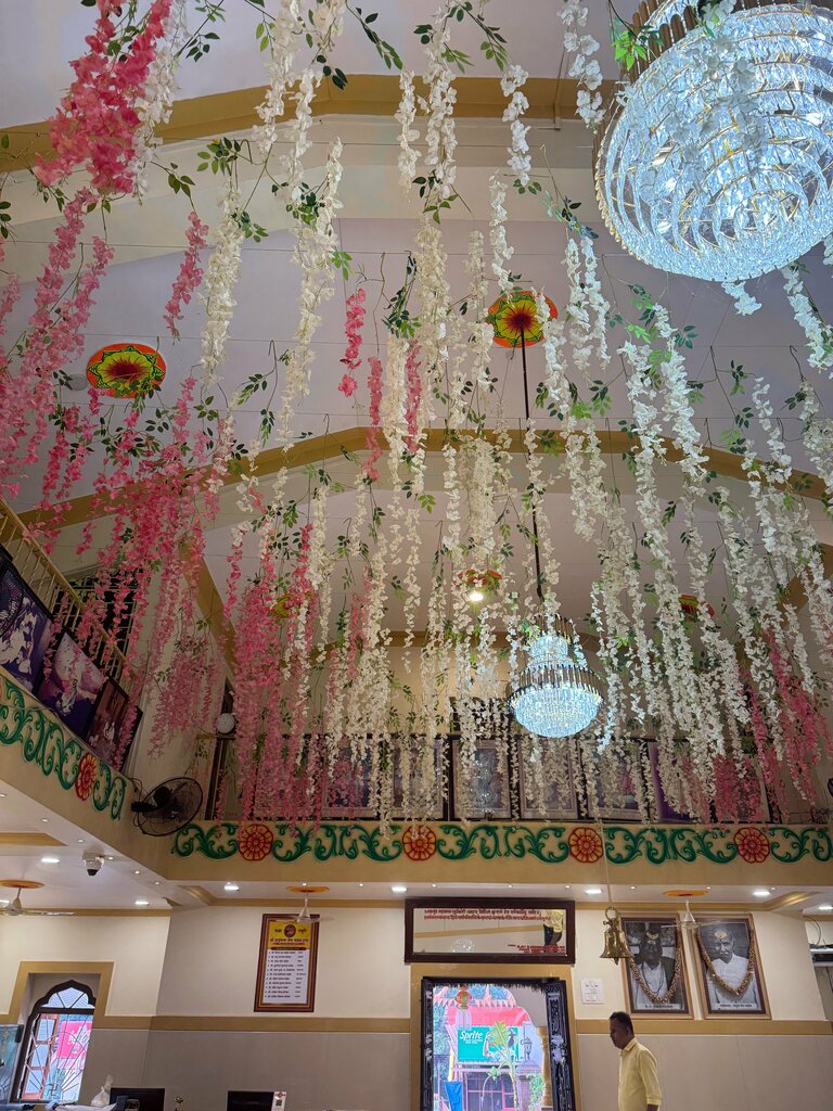 Katolik kiliseleri Shri Sai Baba Mandir Temple, Goa, foto