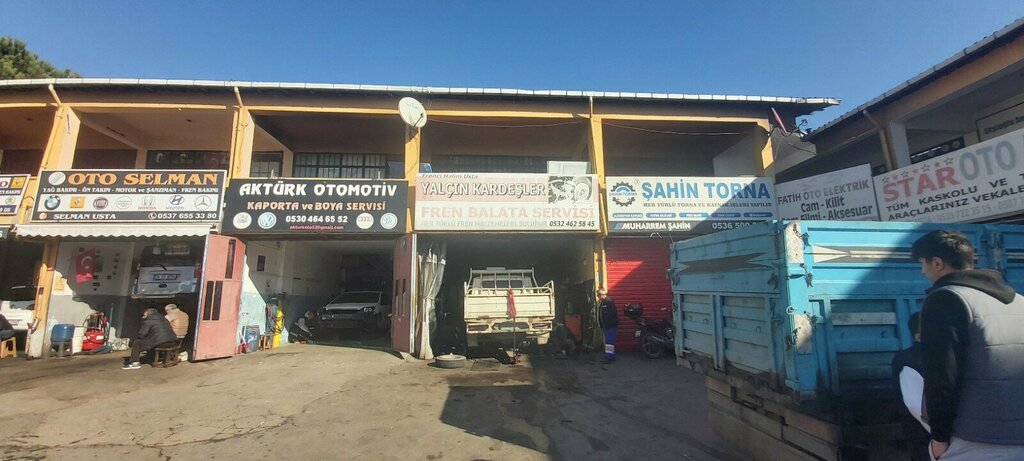 Oto lastik tamiri Yalçın Kardeşler, İstanbul, foto