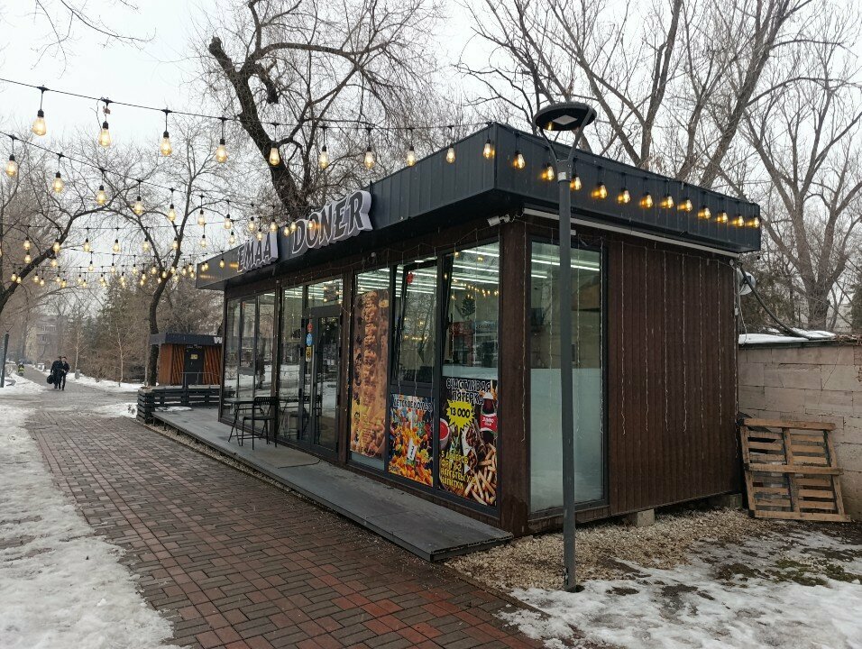 Fast food Emaa doner, Almatı, foto