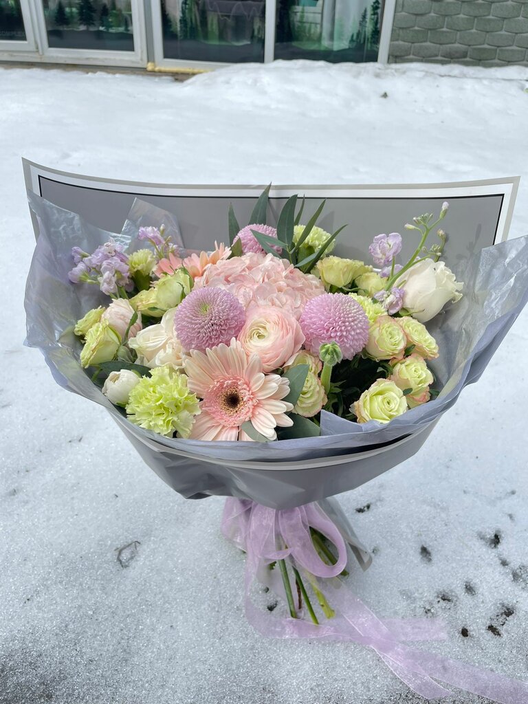 Çiçekçiler Цветы шары фейерверки, Karaçay‑Çerkez Cumhuriyeti, foto