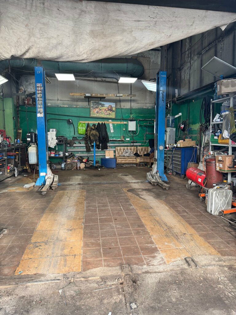 Otomobil servisi Zhukovskysto, Jukovski, foto