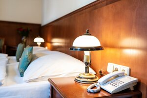 Hotel Arkada (Balbínova No:496/8, Prague), otel  Prag'dan