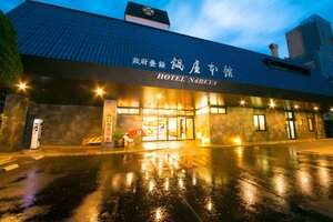 Hitoyoshi Onsen Nabeyahonkan (Kumamoto Prefecture, Hitoyoshi), otel
