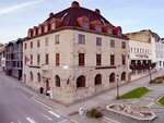 Banken Hotel (Finnmark County, Måsøy kommune, Strandgata, 161), otel  Haugesund'da