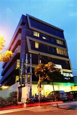 Otel Nite and Day Jakarta Roxy, Cakarta, foto