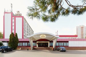 Амакс Парк-отель (Moskovskiy Avenue No:145), otel  Voronej'den