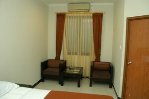 Hotel Unik (West Java, Kota Bandung City, Bandung, Jalan H. Akbar No.12), otel  Bandung'dan