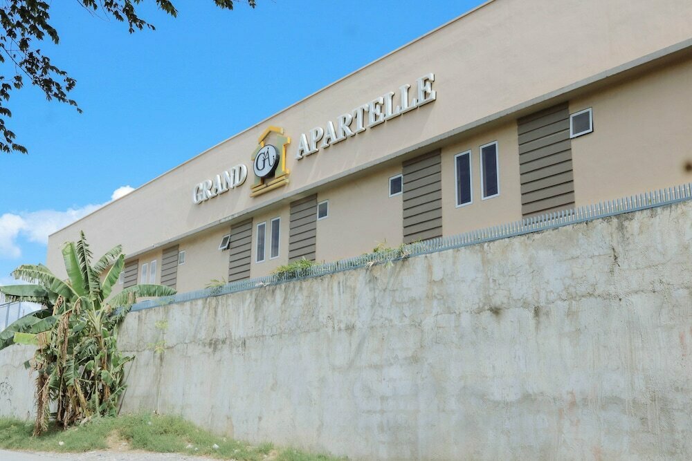 Otel RedDoorz @ Grand Apartelle Hernan Cortes Cebu, , foto