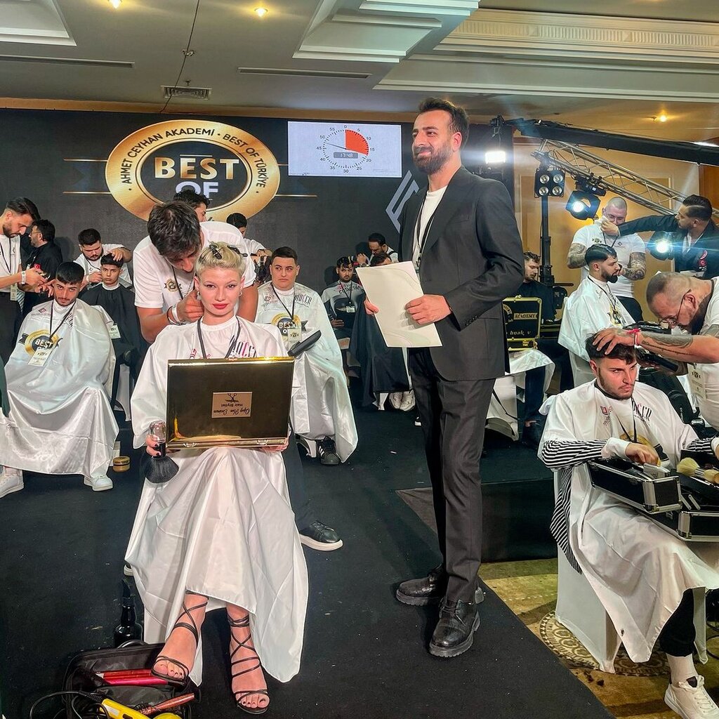 Berberler Ali Yıldız Hair Studio, İstanbul, foto