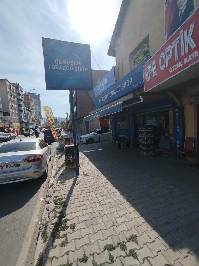 Alkollü içecekler 06 Köşem Tobacco Shop, İzmir, foto