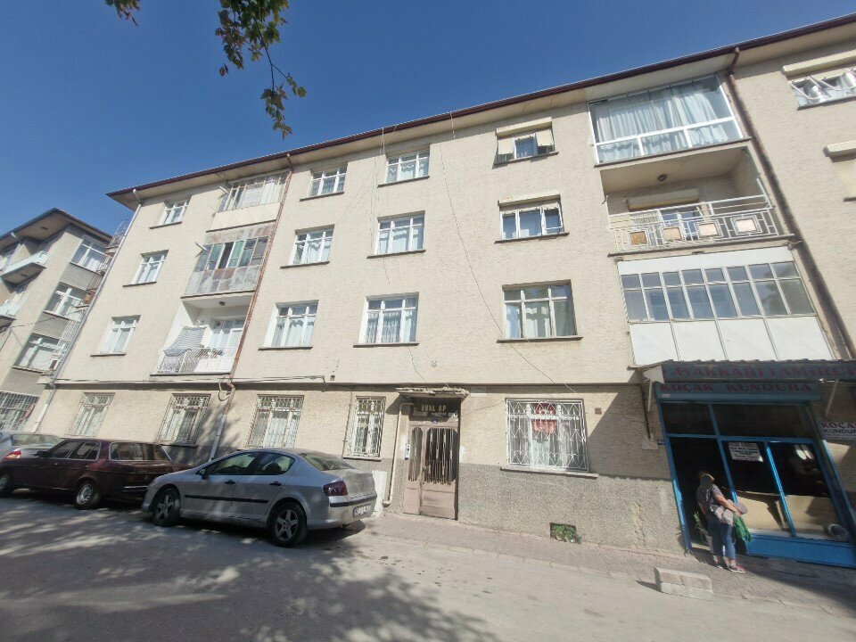 Apartman kompleksi Ünal Apartmanı, Konya, foto