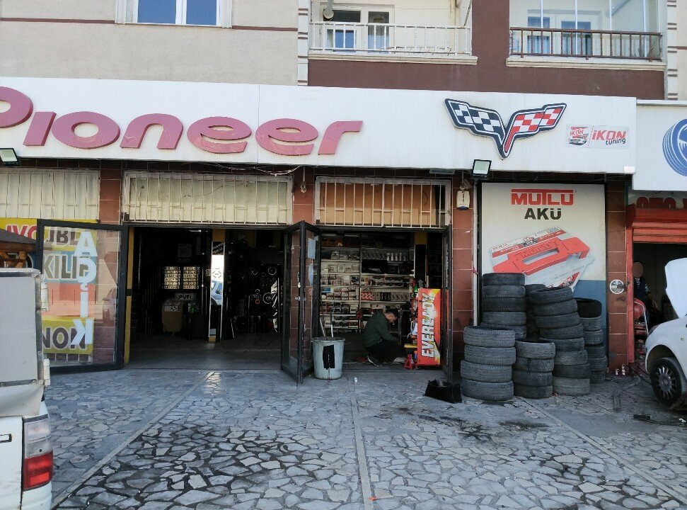 Otomobil yedek parçaları İkon Oto Aksesuar, Ankara, foto
