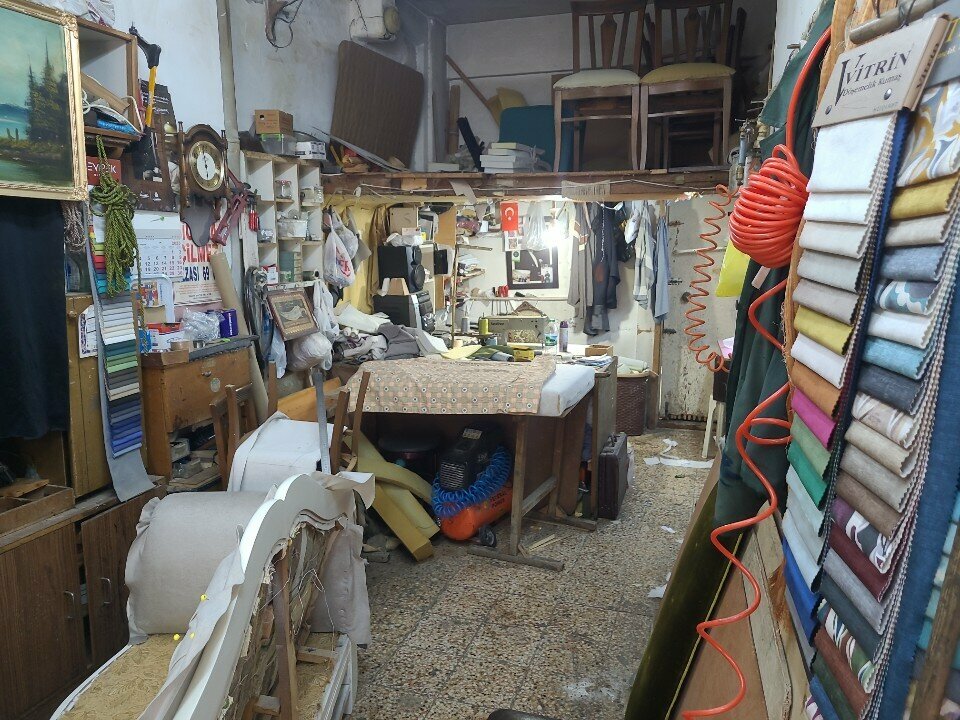 Mobilya aksesuar ve parçaları Cenk Döşeme Evi, İstanbul, foto