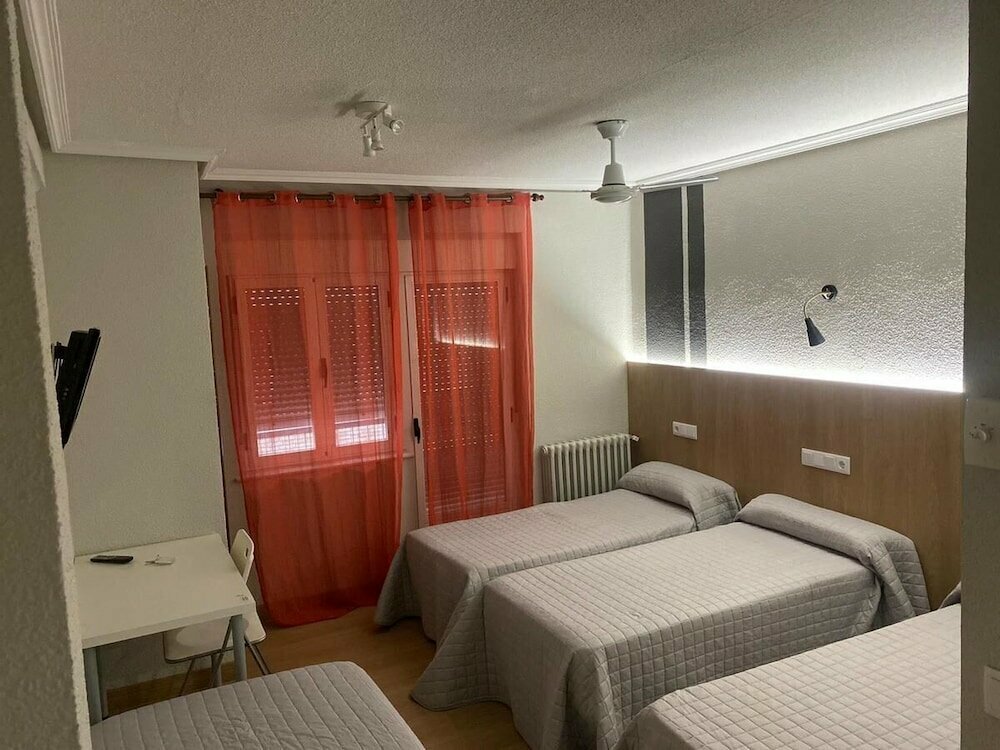 Otel Hostal Uria, Kastilya ve Leon, foto