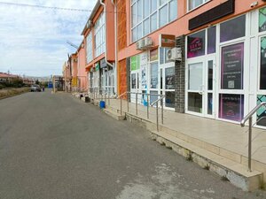 Студия бровиста Ксении Проценко (Prekrasnaya ulitsa No:39/1, zhiloy rayon Garmoniya), kaş ve kirpik salonu  Mikhaylovsk'tan