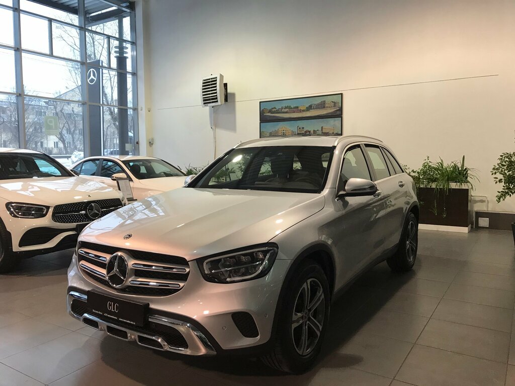 Otomobil satış galerileri Mercedes-Benz, Tomsk, foto