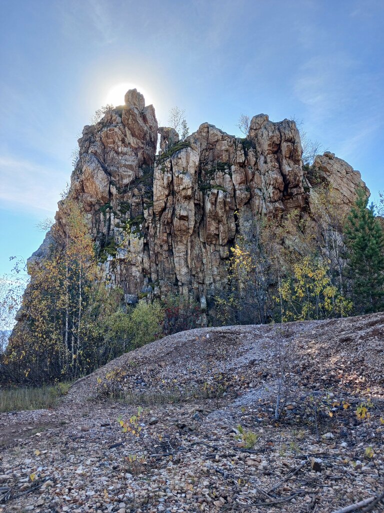 Dağ zirvesi Скала Шихан, Çeliabinskaya oblastı, foto