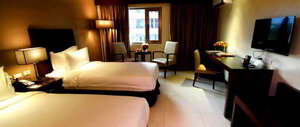 Mandarin Plaza Hotel (Central Visayas, Cebu City, Archbishop Reyes Avenue), otel  Cebu'dan