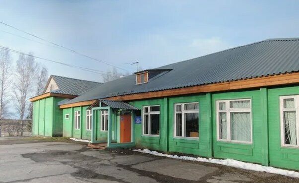 Ortaokul Ybskaya srednyaya obshcheobrazovatelnaya shkola Mbou, Komi, foto
