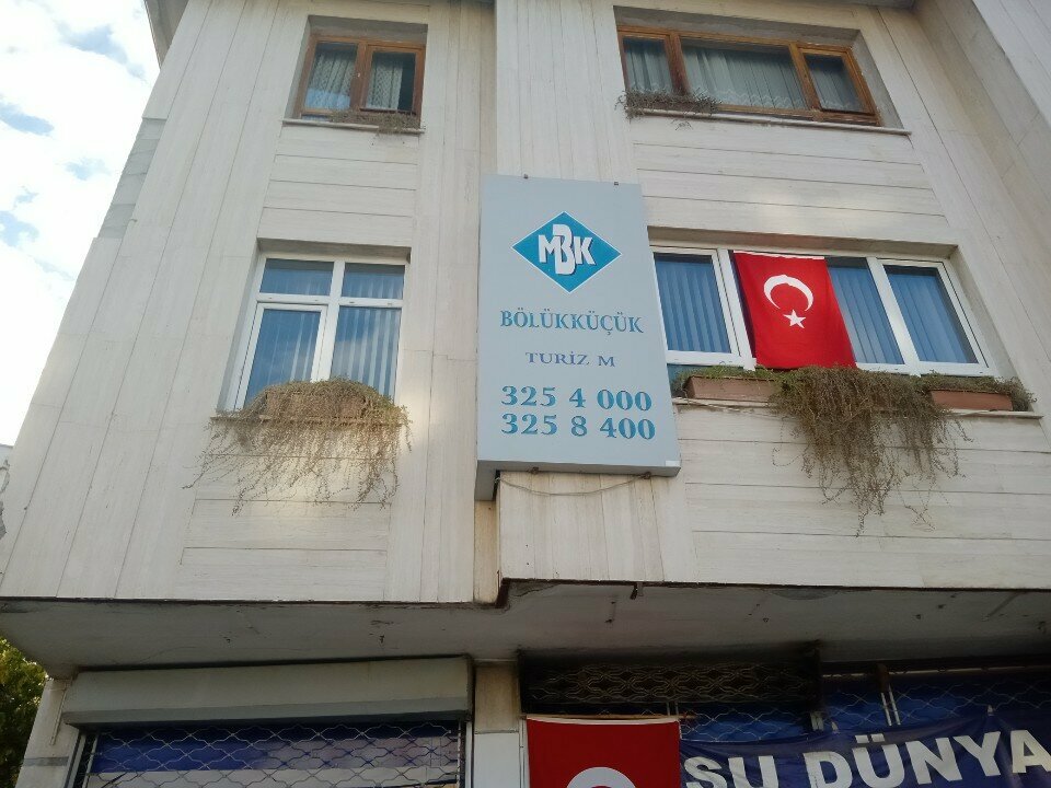 Otopark ve tamirhaneler Bölükküçük Turizm, Ankara, foto