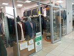 Николай и К⁰ Мужская одежда (Okeanskiy Avenue No:69), dış giyim mağazası  Vladivostok'tan