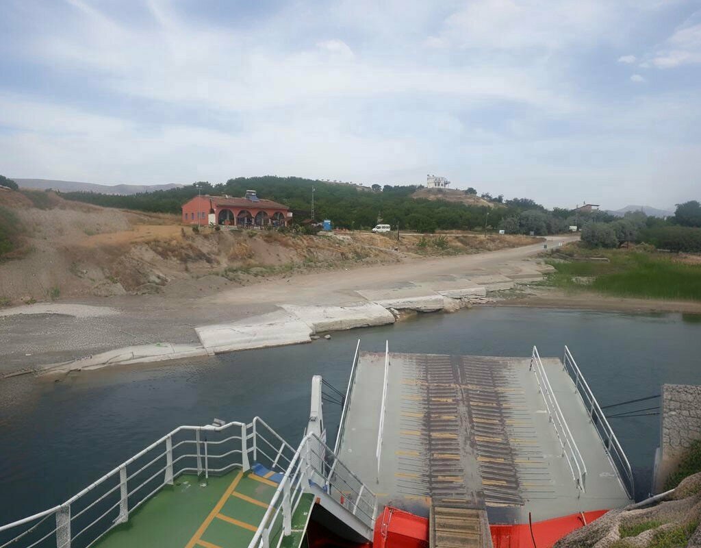 i̇skele Şehit Fethi Sekin Feribot İskelesi, Baskil, foto