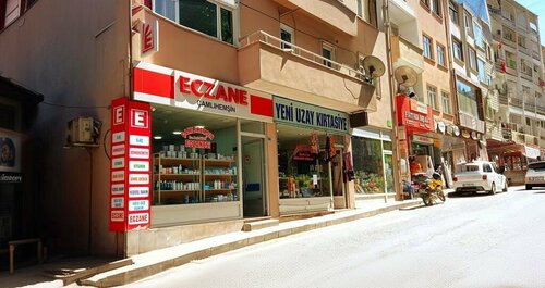 Eczaneler Çamlıhemşin Eczanesi, Çamlıhemşin, foto