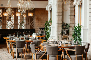 BulVar (Marshala Kazakova Street No:12к2, Saint Petersburg), restoran  Saint‑Petersburg'dan