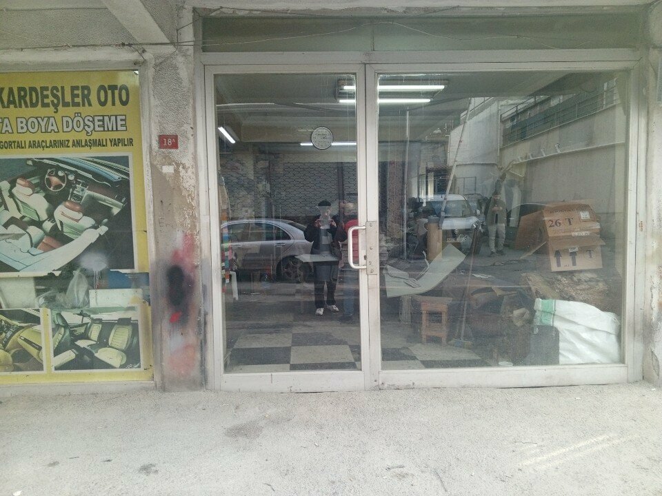 Otomobil servisi Gözde Kardeşler Oto Tamir, İstanbul, foto