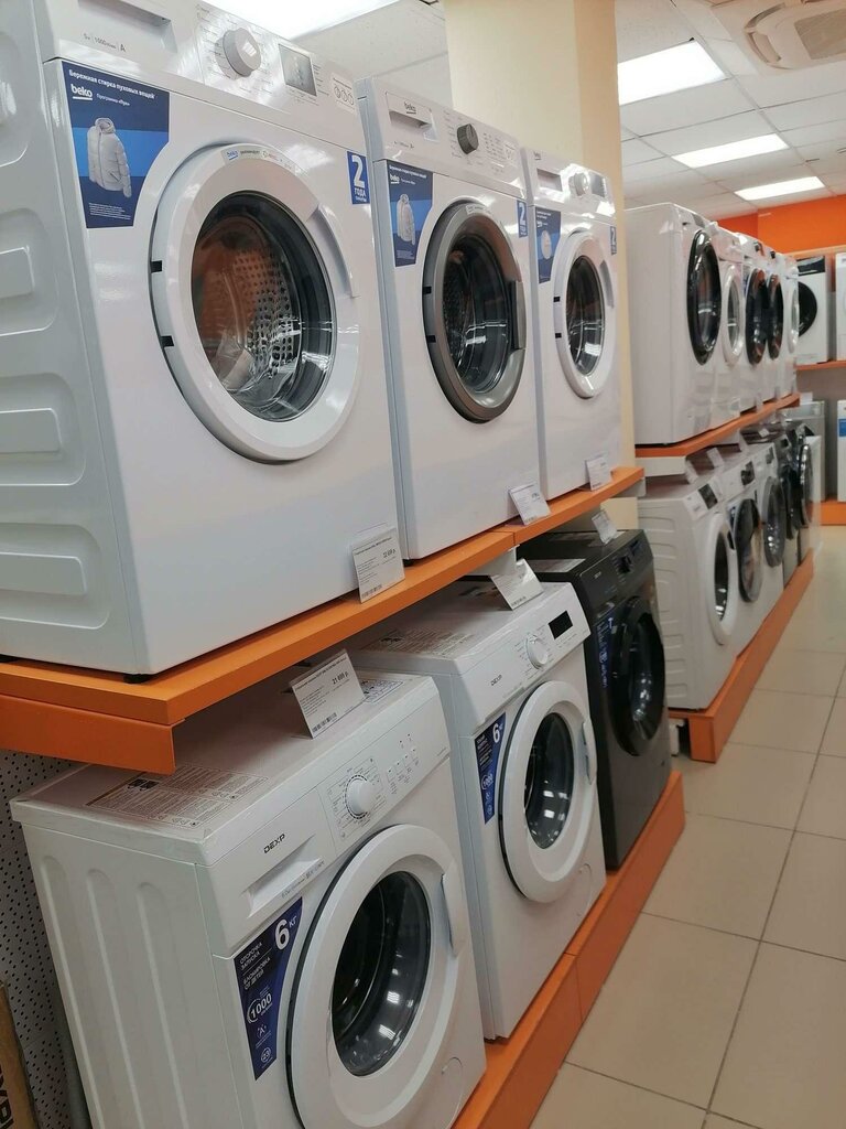 Bilgisayar mağazaları DNS, Pokrovsk, foto