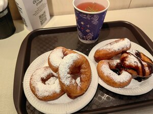 Пышки из детства (Malaya Sadovaya Street No:4), kafe  Saint‑Petersburg'dan
