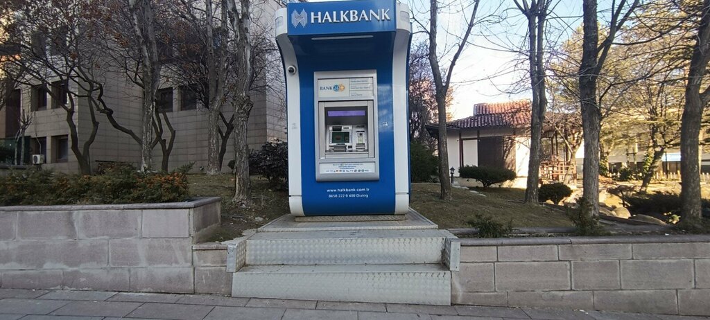 ATM'ler Halkbank ATM, Ankara, foto