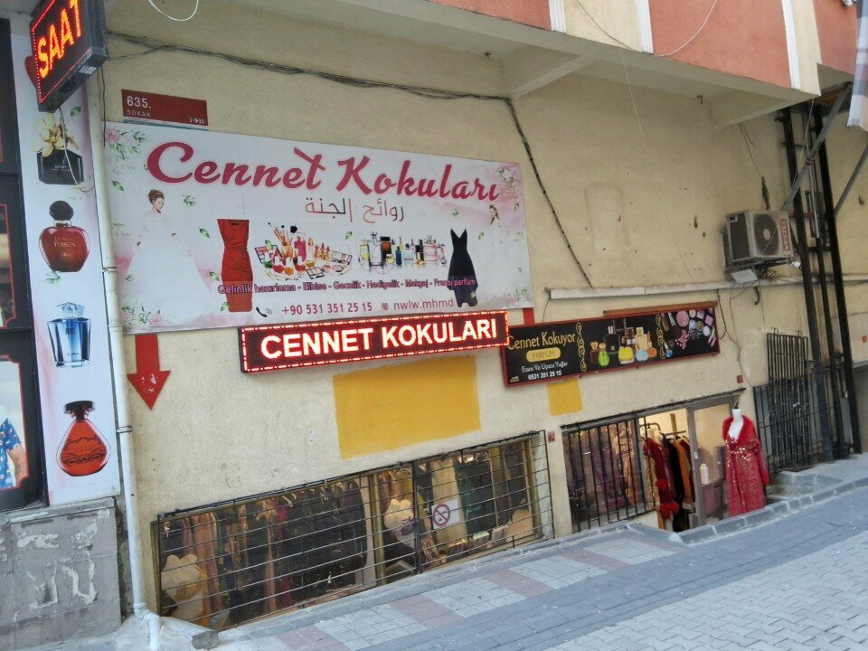 Giyim mağazası Cennet Kokuları, İstanbul, foto