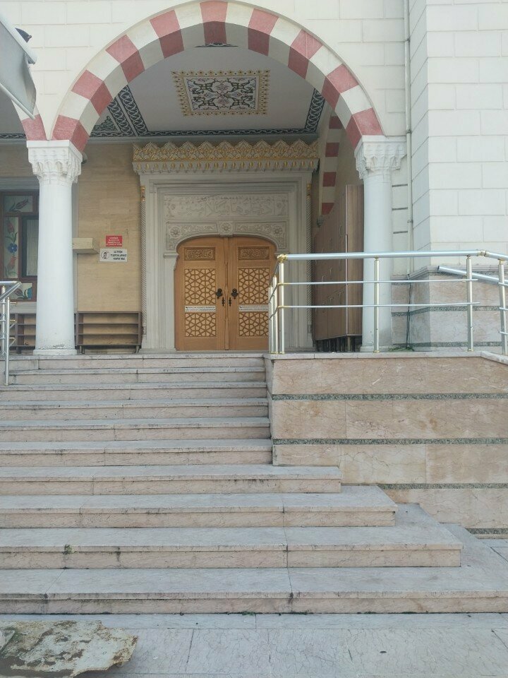 Cami Güngören Merkez Cami, İstanbul, foto