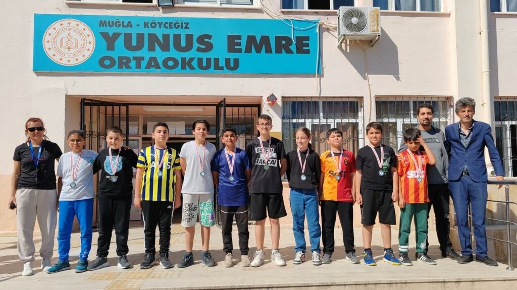 Ortaokul Yunus Emre Ortaokulu, Köyceğiz, foto