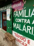 Loja (Luanda, Rua do Paraná), market  Loanda'dan