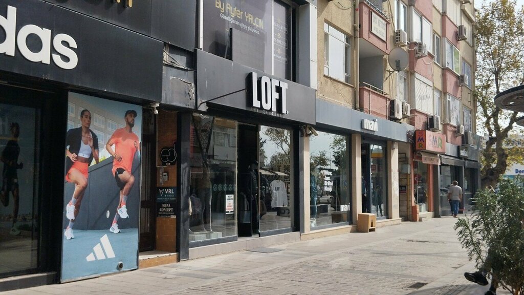 Giyim mağazası Loft The Original, İstanbul, foto