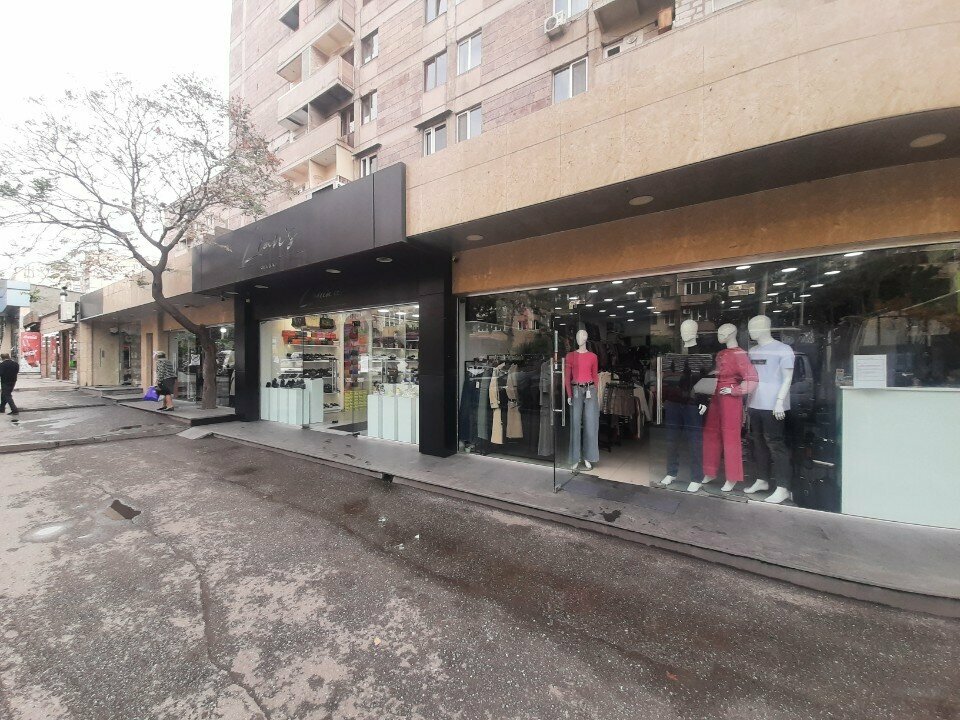 Giyim mağazası Off Style, Erivan, foto