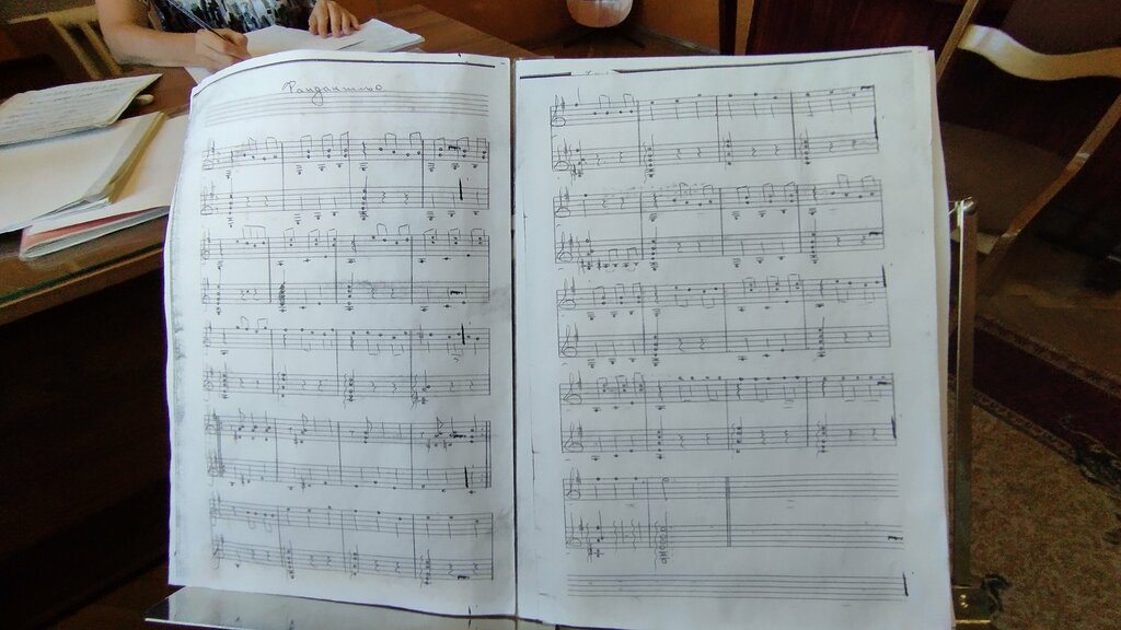 Müzik okulları ve konservatuarlar Shkola Iskusstv, Shklov, foto