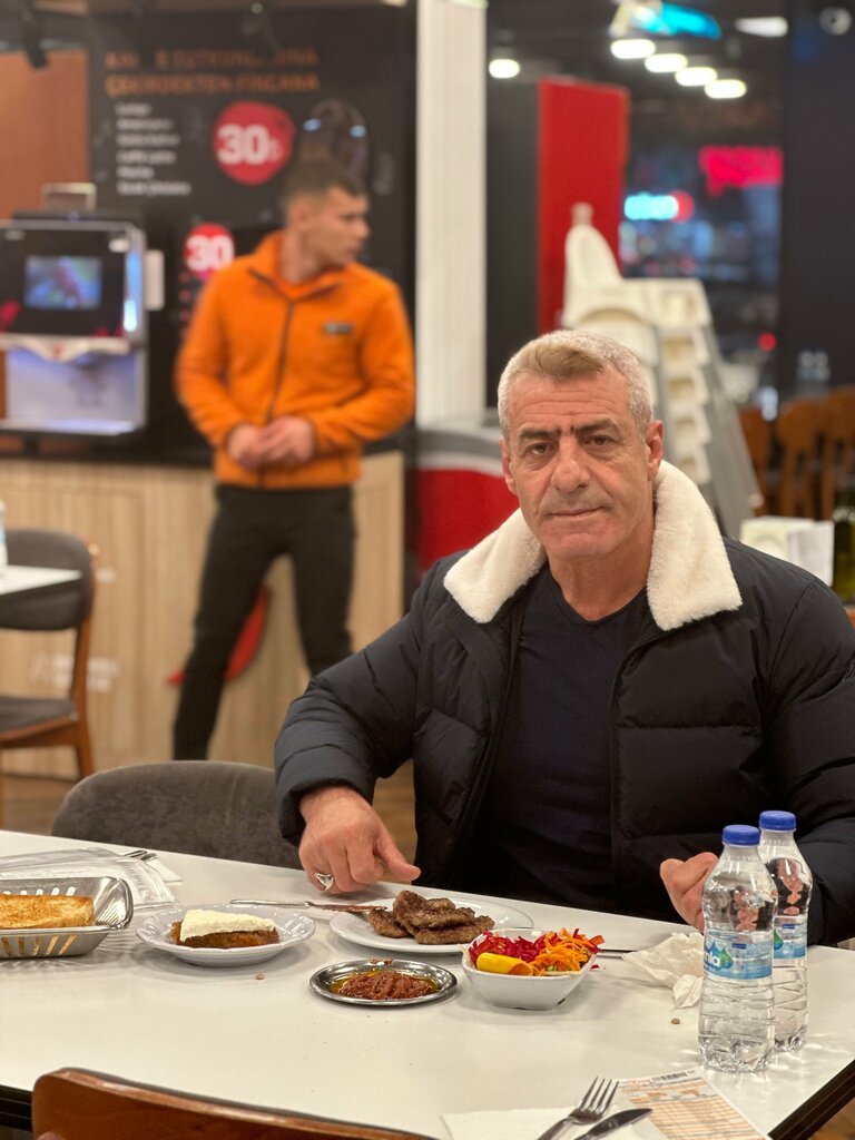 Fast food Köfteci Yusuf, Sinanpaşa, foto