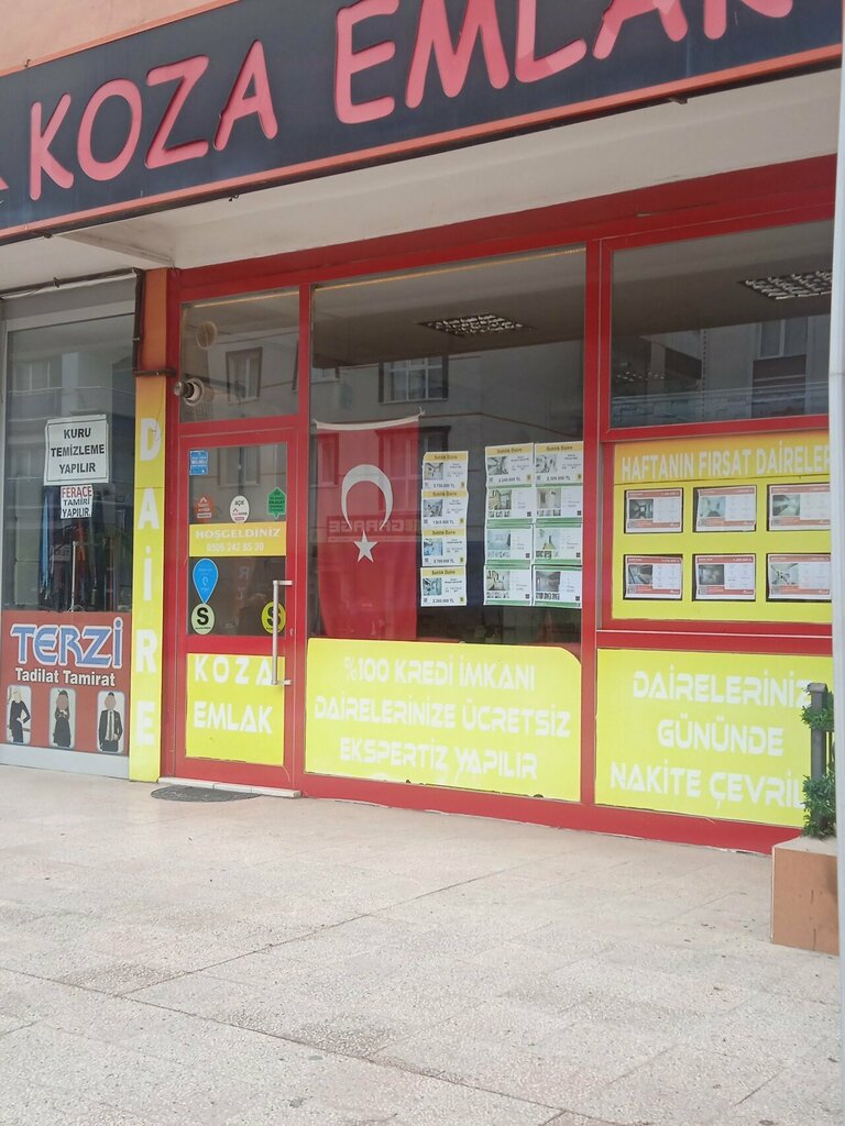 Emlak ofisi Koza Emlak, Ankara, foto